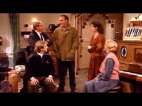 Coach S02E11 The Rosebrocks Of Wisconsin