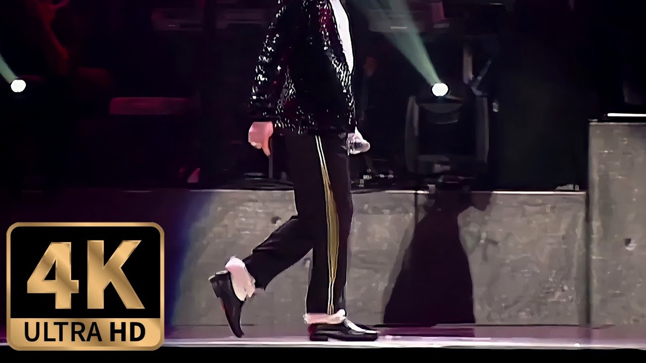 Michael Jackson Moonwalking In 4K 60FPS