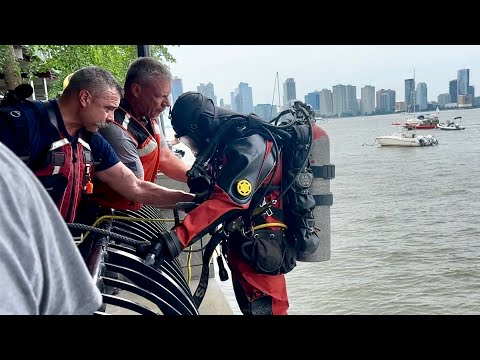 🌟 MARITIME EMERGENCY 🌟 FDNY Manhattan 10-46 Box 0167 Capsized Boat in the Hudson River SCUBA DIVERS