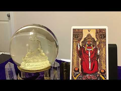 The Hierophant Tarot card read easily in Hindi by tarot reader Harbhajan kaur