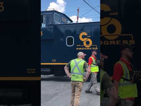 Beautiful Caboose! Chesapeake & Ohio Railway On RJ Corman Railroad, JawTooth shorts