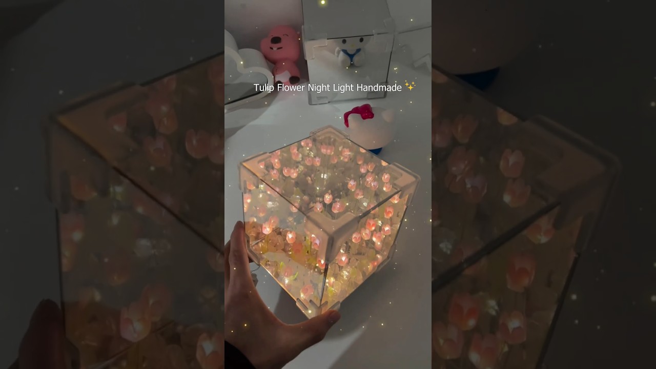 Tulips Night Lamp 🌷🛋️ Making #shorts #shortsfeed #viral #youtubeshorts #diy #tulip #tulipgarden