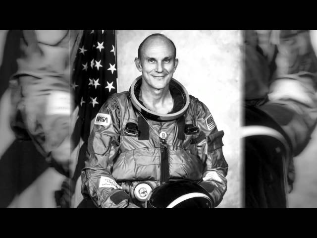 Who played Ken Mattingly in Apollo 13? Actor pays tribute as heroic ...
