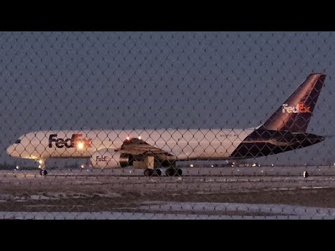 Early morning plane spotting at the Eastern Iowa Airport in Cedar Rapids, Iowa