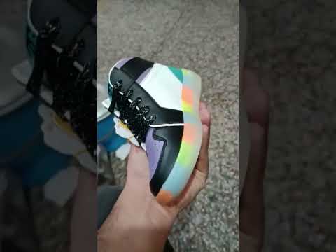 new kids nike shoes