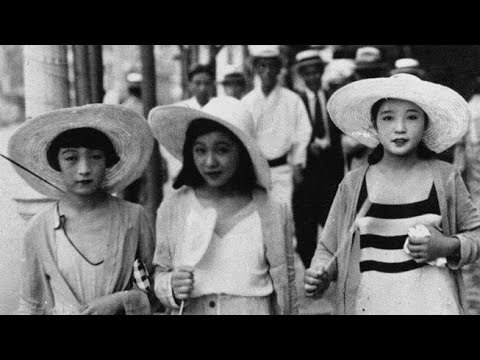 Japan Cracks Down On Flappers In 1924
