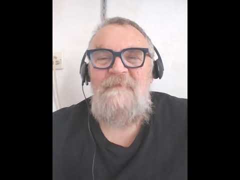 π΅ Definition of an Expert - Joke
