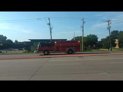 Lake Johanna Fire - Engine 121 Responding Code 3 [3]