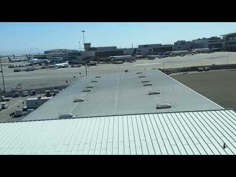 San Francisco International Airport | SFO AirTrain Blue Line to Rental Car Center United Airlines