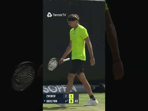 Zverev Wins First Grass Match vs Shelton 🥵