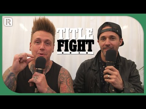 How Many Papa Roach Songs Can Jacoby Shaddix & Jerry Horton Name In 1 Minute? - Title Fight