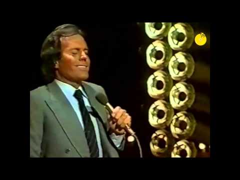 Julio Iglesias - Momentos