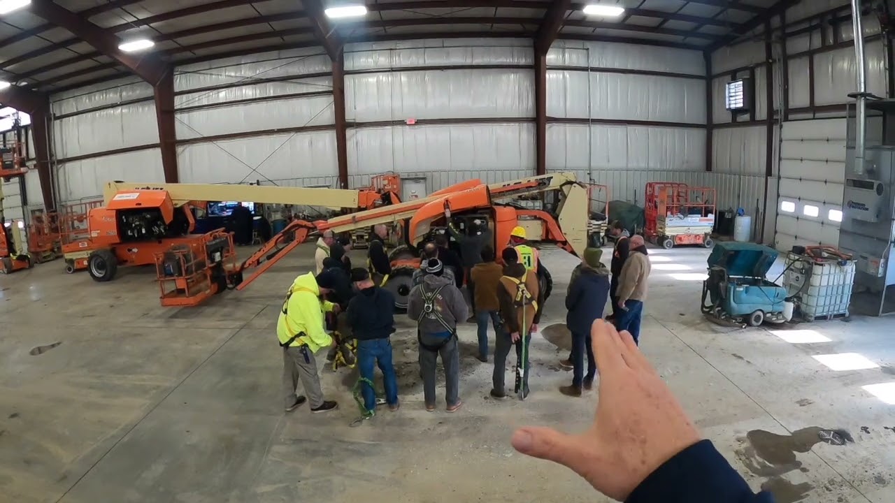 Tool Box Talk: Mobile Elevated Work Platform Training