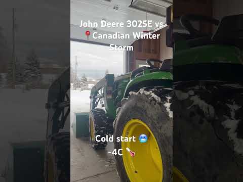 John Deere 3025E Cold start after a snow storm in Ontario, Canada. -4C. #johndeere #3025e #SnowStorm