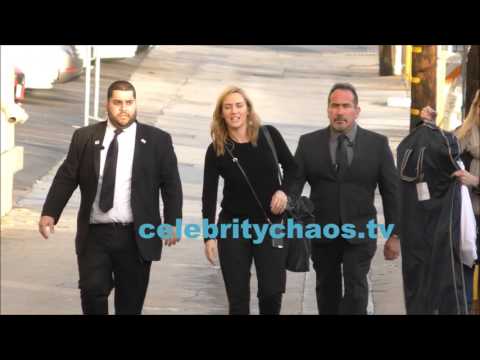 Actress Kate Winslet sinks fans hopes of autographs faster then the Titanic