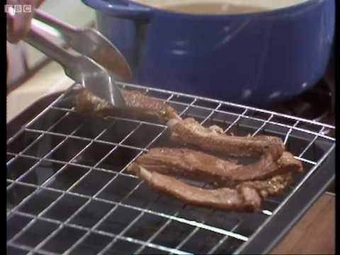 Chilli Pork Spare Ribs Part 2 - Ken Hom Cooks - BBC