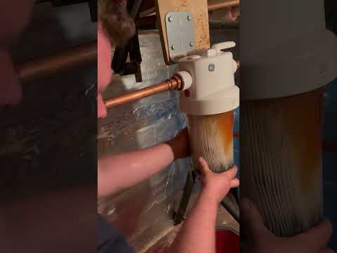 How to Install a New Filter cartridge on GE Whole House Filter Part 1