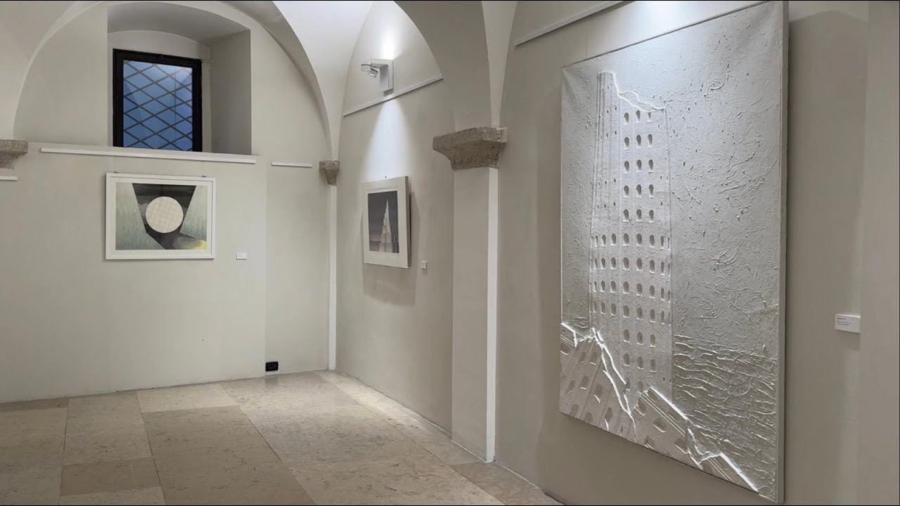 Geometrie dello Spirito: l'Arte di Romano Perusini