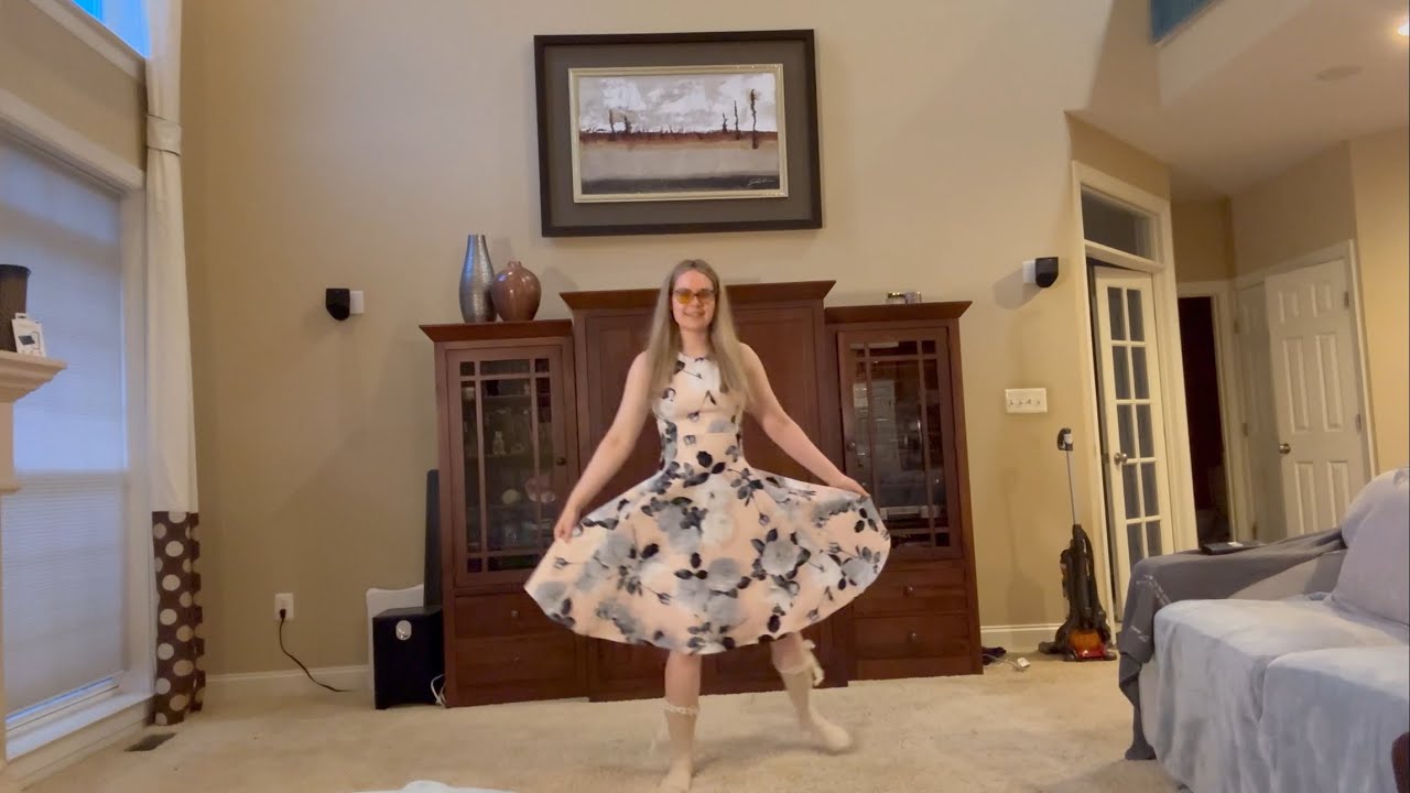 Meur’s dance in memory of Mother! 