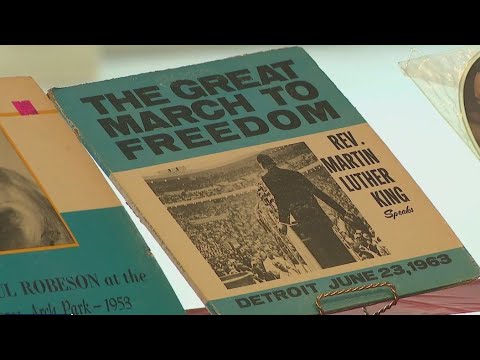 Traveling Black History Museum visits Stony Brook University