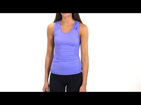 Desoto Women's Carrera Tri Top | SwimOutlet.com