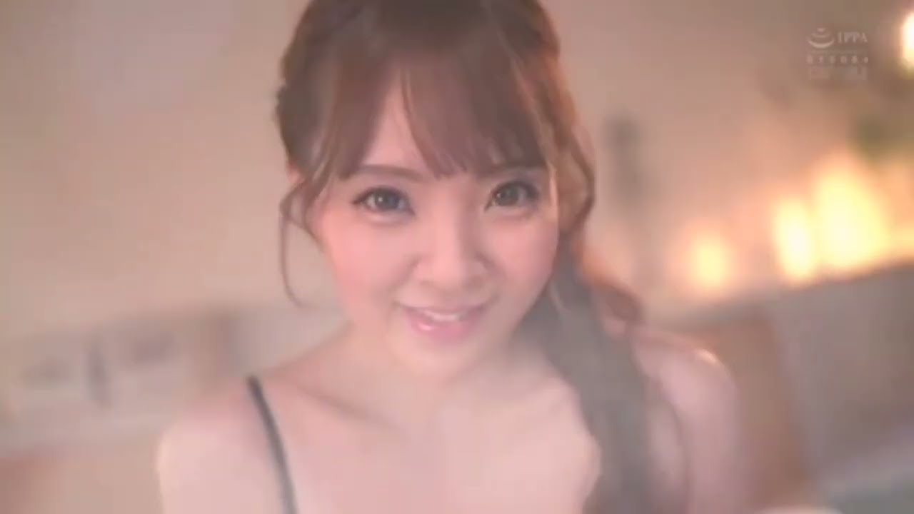 Hitomi Thanaka showing hot | sexy body | bikini #trending #shorts