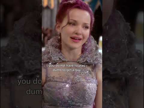mal and evie are the definition of besties💜💙 #descendants #disneyplus #disneycharacter