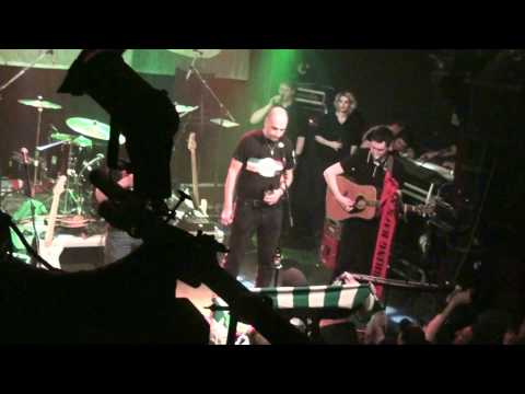 Video: Sven Brux Sings! | Yorkshire St. Pauli