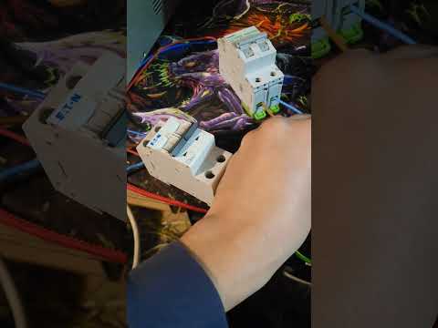 Curve C vs curve B circuit breaker short circuit test