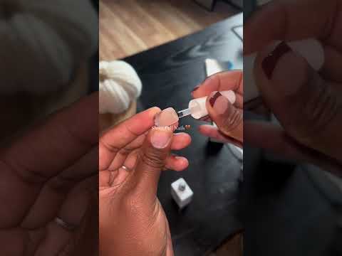 Beautiful Fall Nails You Can Do at Home! #gelxnails #nailtips #acrylicnails