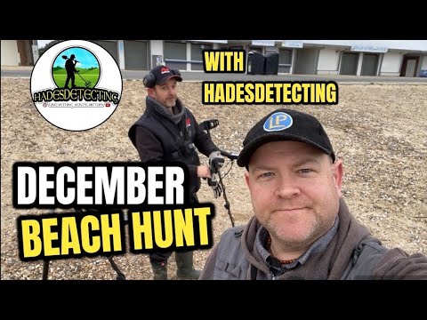 Metal Detecting UK | Beach Hunt | Nokta Legend Triple Score