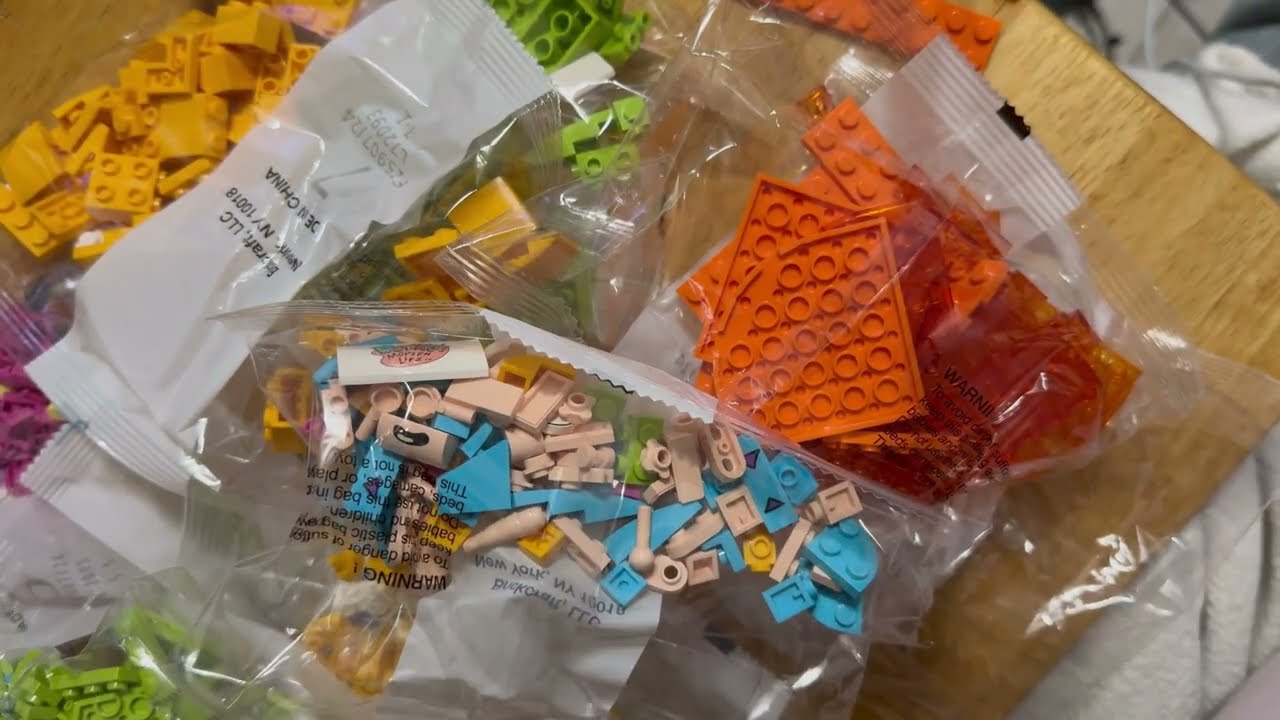 Brickcraft: Nick 90s- Part 1 Base & Catdog