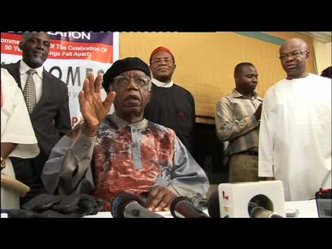 Chinua Achebe Returns to Nigeria | Max Siollun’s Website