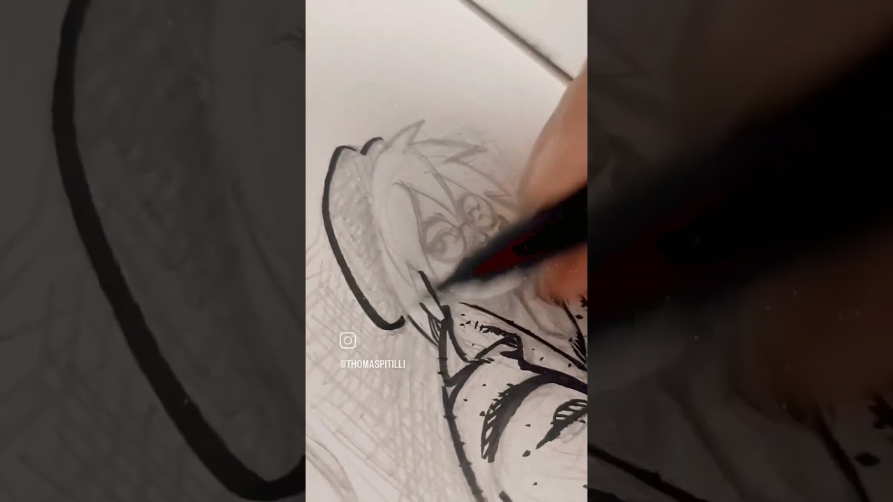 Inking in my sketchbook 🖌