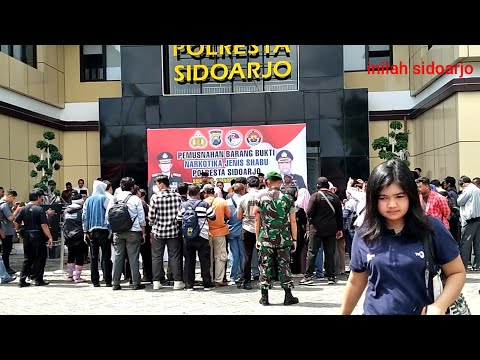 DEPAN POLRESTA PULUHAN MEDIA LIHAT BARANG BUKTI YANG BISA BUAT 😇😇