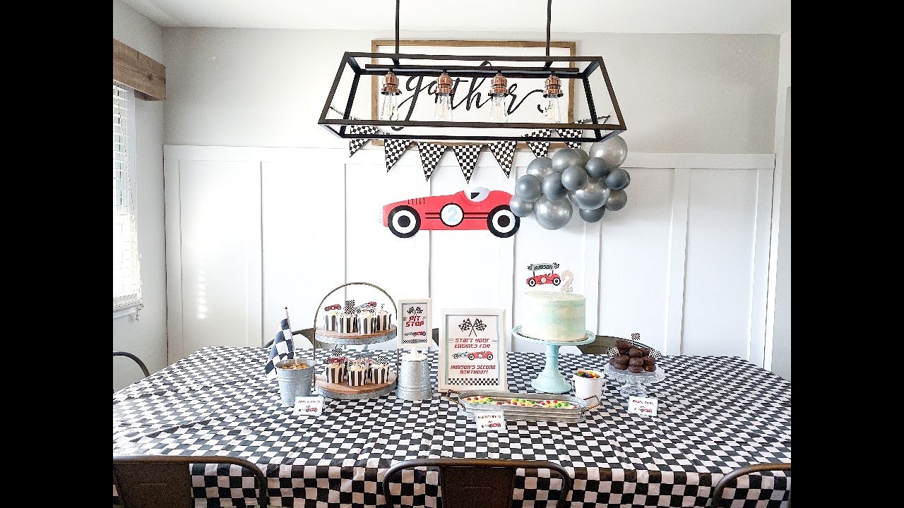 Oojami Pack of 4 Black & White Checkered Flag Table Cover Party Favor Checkered Tablecloth Di Review