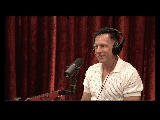 Peter Thiel: Joe Rogan and Peter Thiel discuss how alien civilization ...