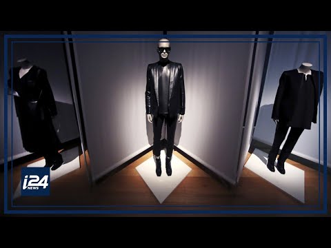 Israeli exhibit promotes sustainability with clothing