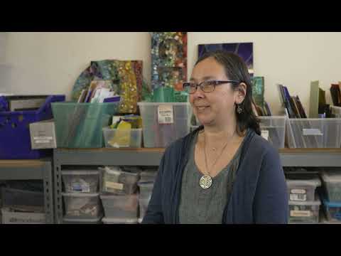 Luz Mack, Social Enterprise Manager, Spanish Translation