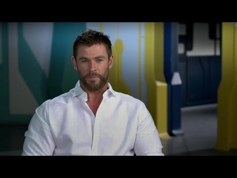 Thor Cast And Crew Explain Ragnarok In New Featurette – COMICON