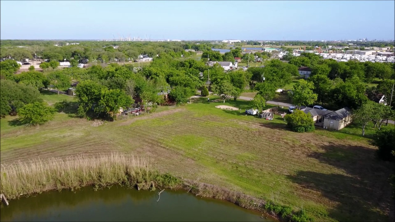 Oyster Creek, Texas 2017