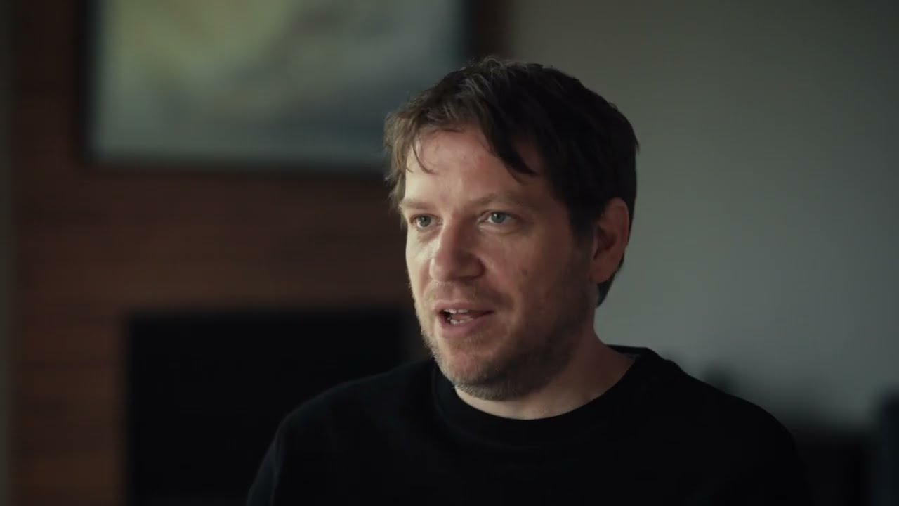 The Creator | Gareth Edwards Explains The Role Of A.I. – Exclusive Featurette