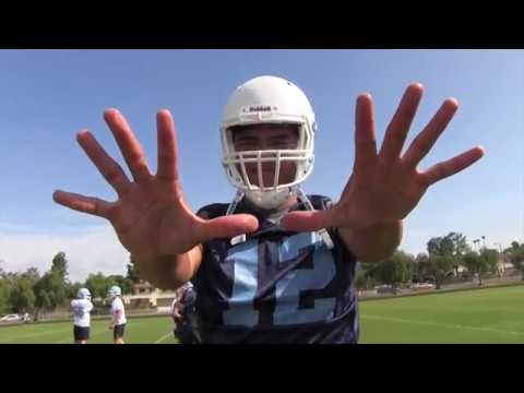 TaeVeon Le Is A Vietnamese American Top Football Player | Los Angeles Times