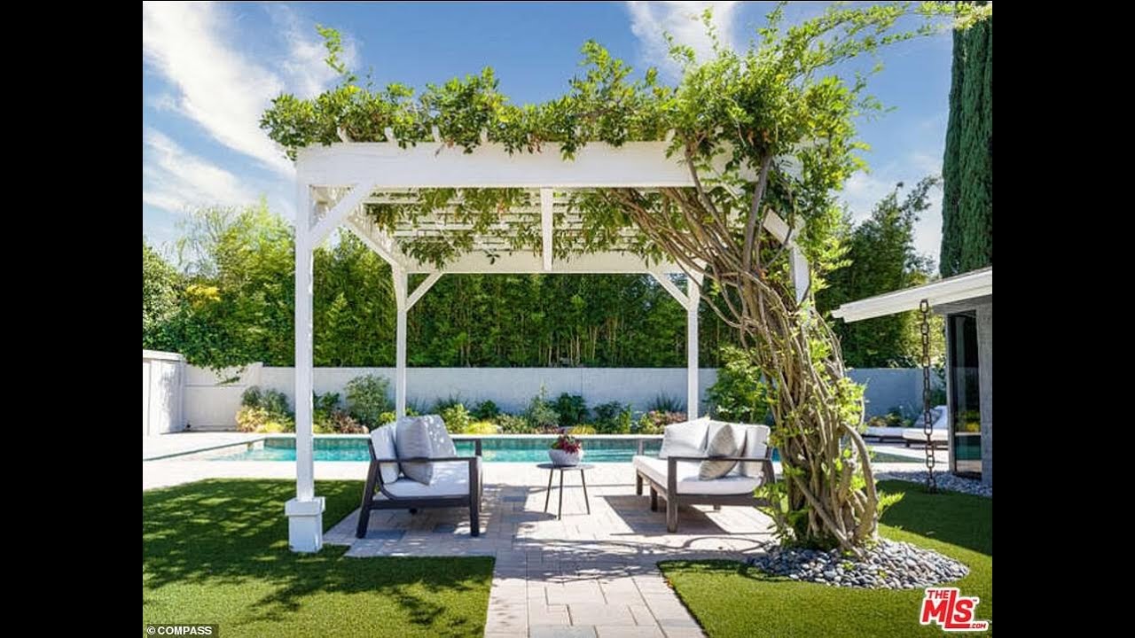 Valerie Bertinelli lists Hollywood Hills home for $2.5 million after snapping it up two years ago fo