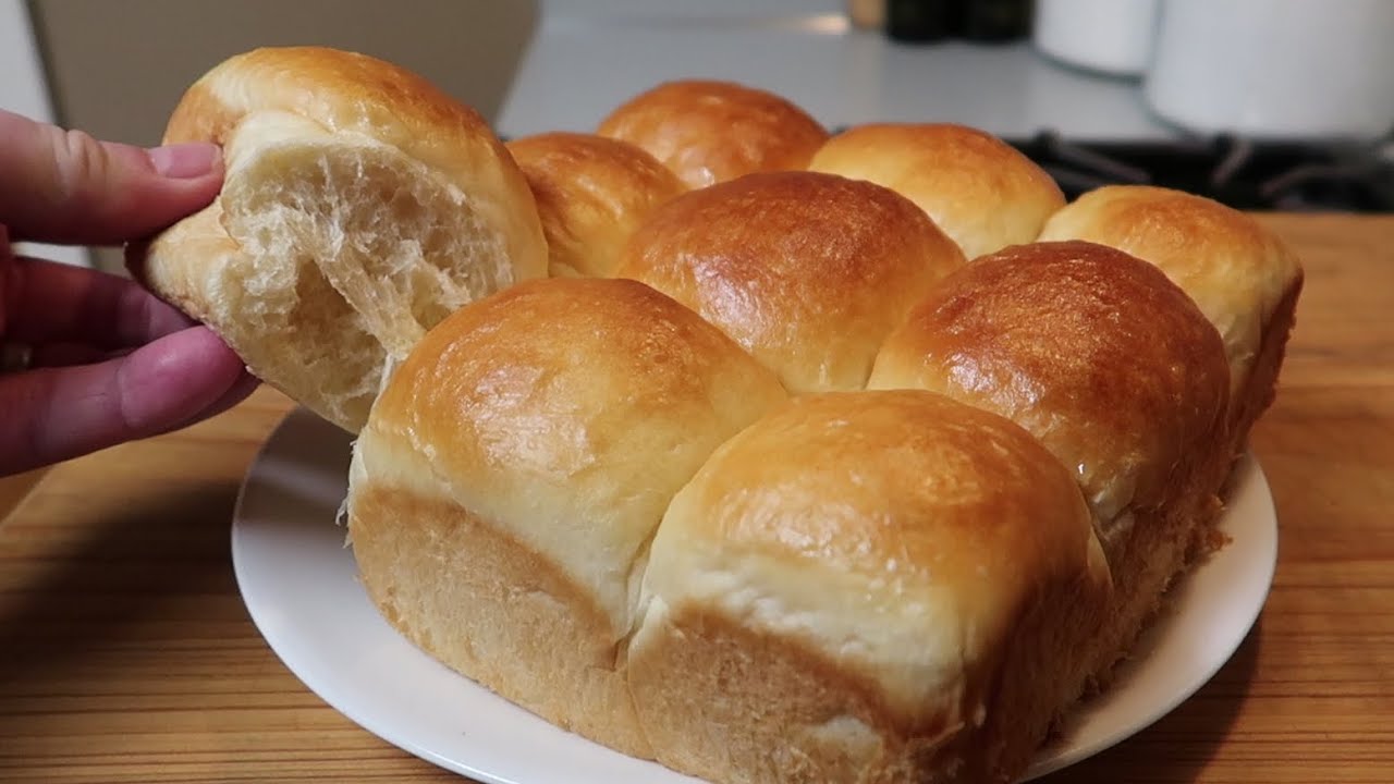 Butter Soft Dinner Rolls - (Makes 9/Bread Machine Method)