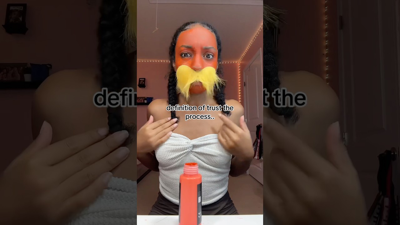 Happy halloween 🎃 #trending #halloween #lorax #makeup #grwm