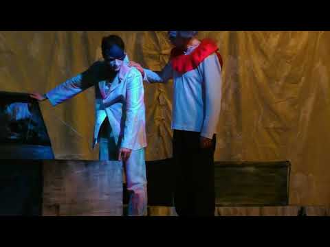 Leoncavallo PAGLIACCI - GIOSSI Regia, scene e costumi
