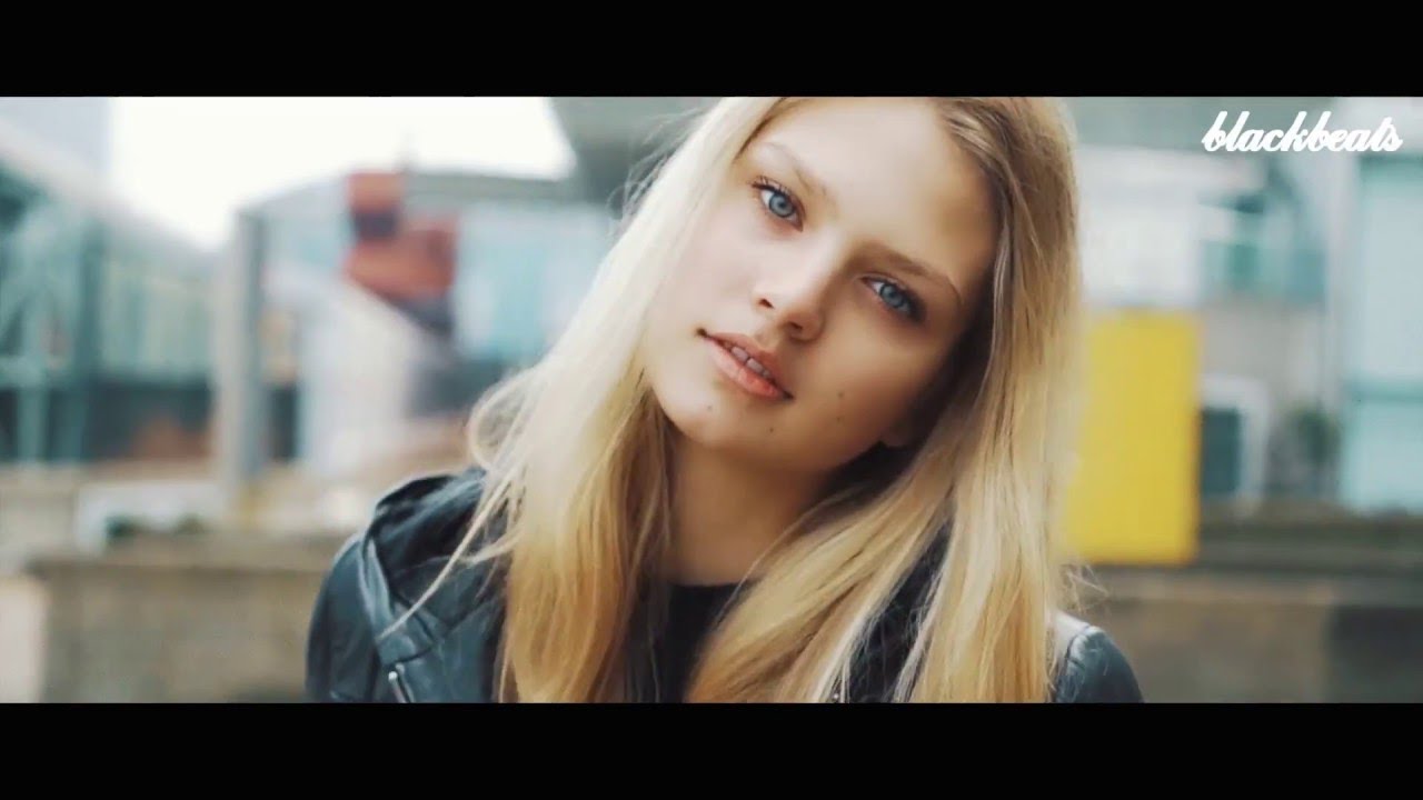 Devochka Coca Cola by Moyo from Russia | Popnable