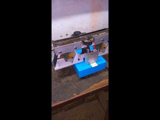 Loose Radial Cutting machine - Taped Radial Components Leg Cutting ...