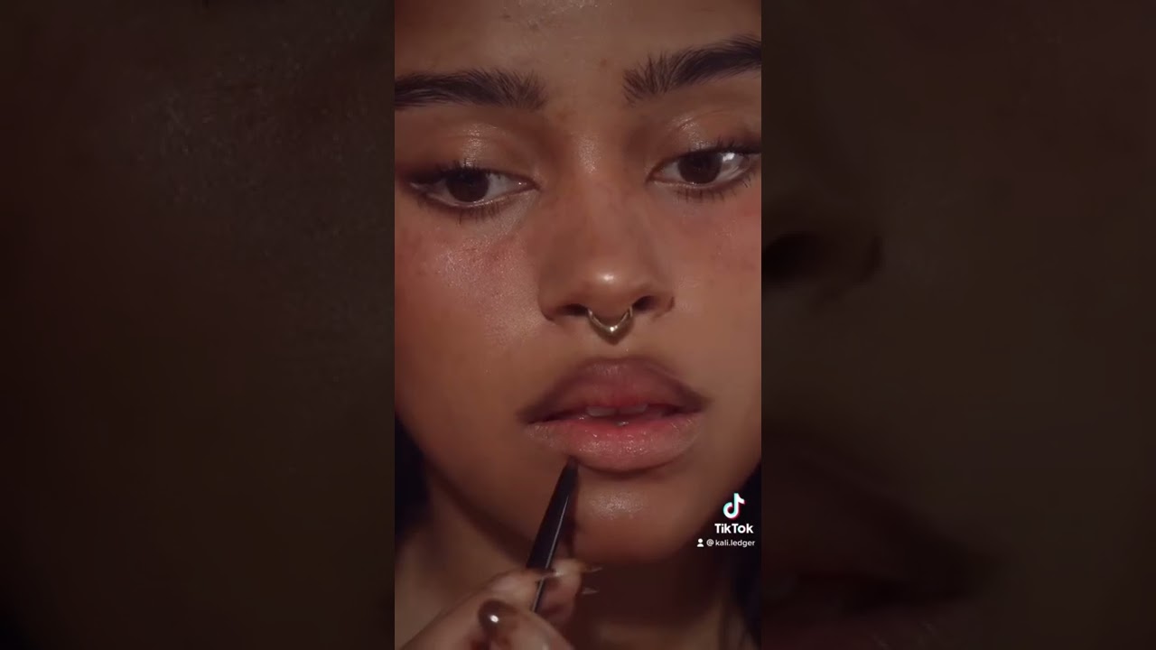 ROUND LIP TUTORIAL 🖤✨
